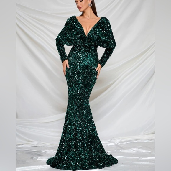 Dresses | Emerald Green Sequin Formal Dress | Poshmark